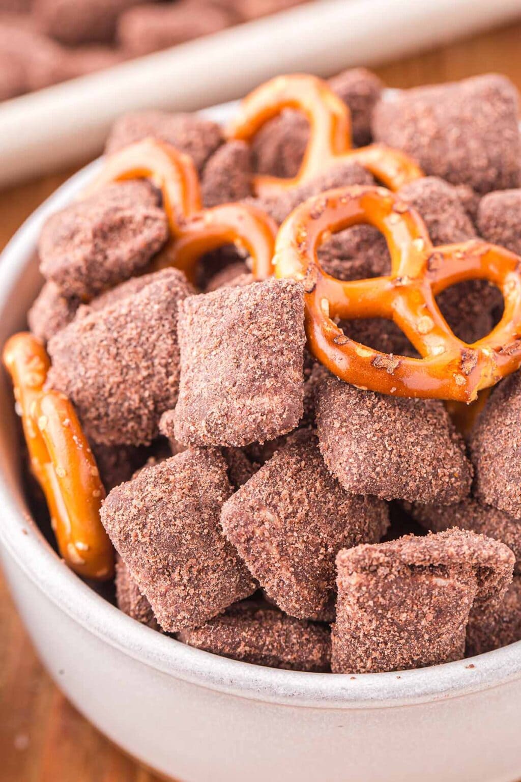 11 Christmas Snack Mix Recipes to Munch On All Holiday Season ...