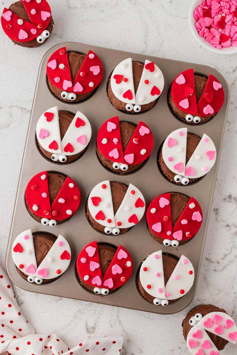15 Pretty Sweet Valentine's Day Treats You'll Fall In Love With ...