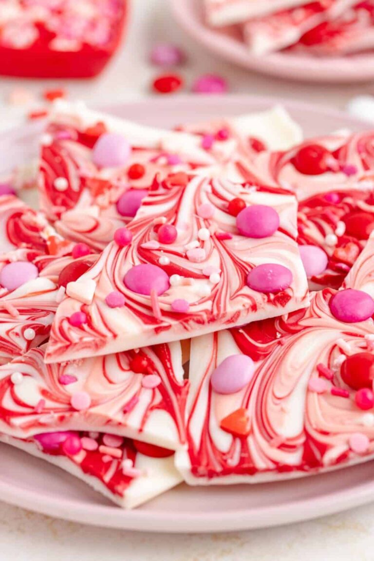 14 Pretty Sweet Valentine's Day Snacks That Deliver Extra Love ...