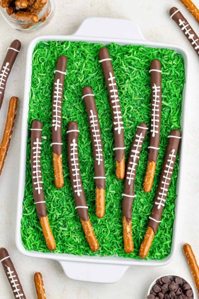 13 Party-Ready Football Desserts for a Winning Game - Funtastic Snacks